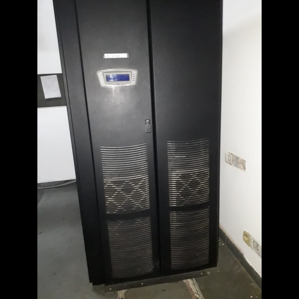 APC Smart UPS SRT 5000 - SRT5KXLI - Battery Direct APC 1 KVA UPS APC ...