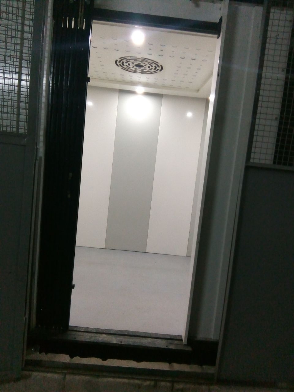Temporary Construction Lift in Mumbai Aditya Engin | Aditya Engineering