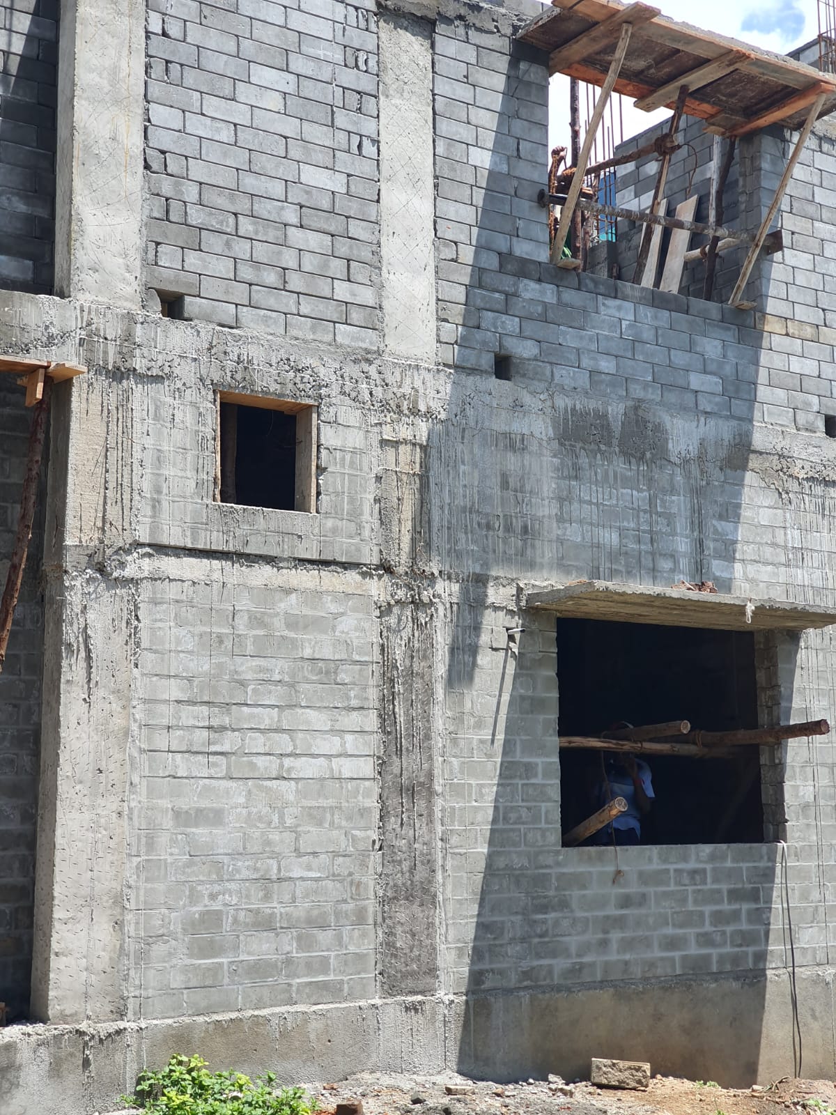 Interlock Bricks or Interlock Blocks for wall | IGLOO BUILDING MATERIALS