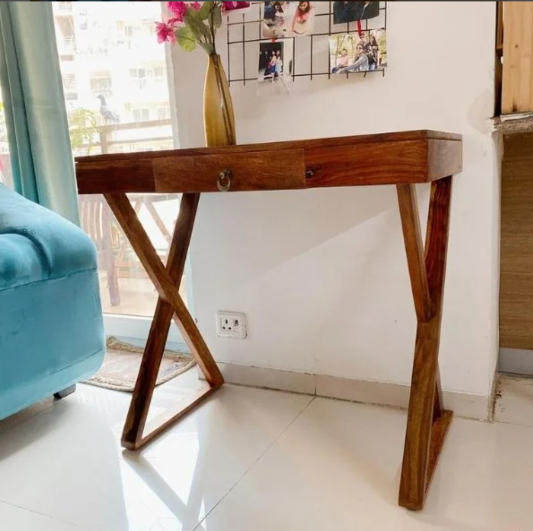 Exquisite Console Table