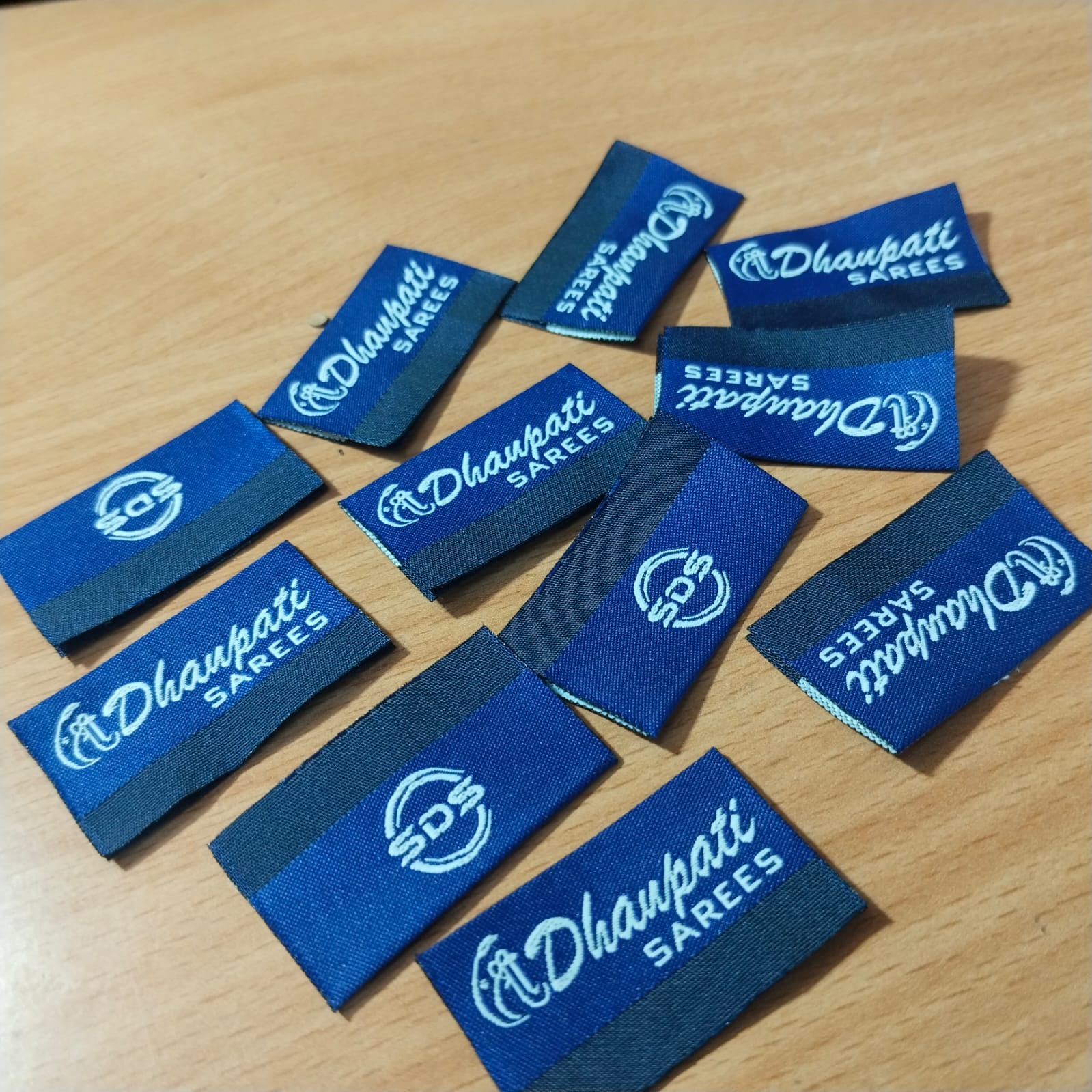 CLOTHING WOVEN LABELS Our woven labels are a ma... | Woven Label TAGs ...