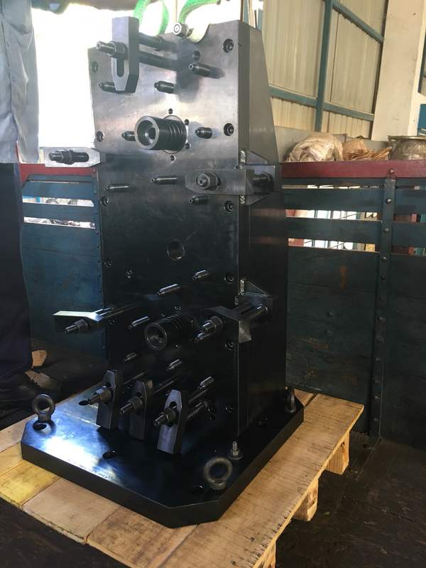 HMC Fixture for long bracket type component m | Millennium Machine Works