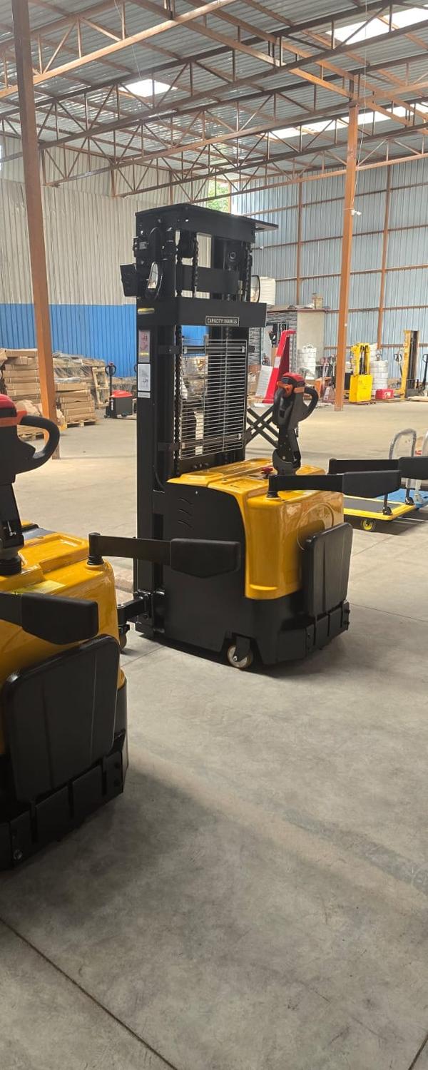 FULLY ELECTRIC STACKER | Forcelift Material Movements - ,Hyderabad.
